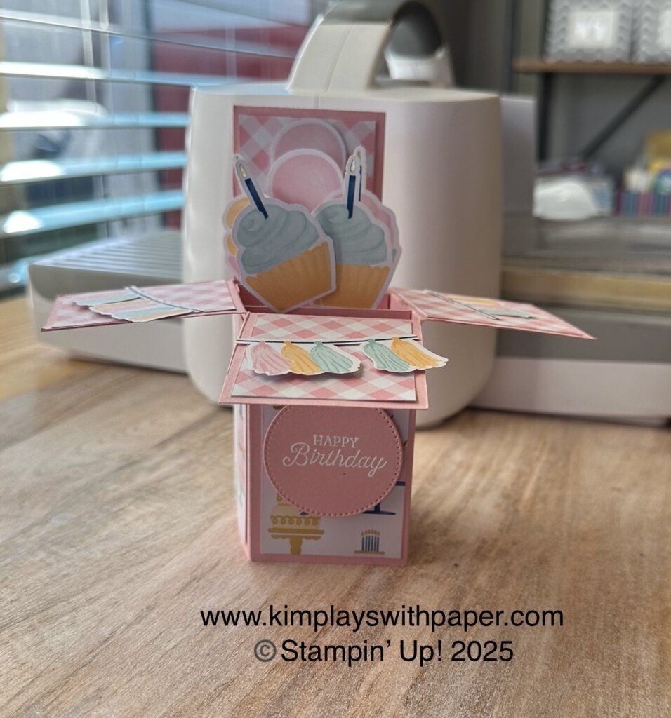 Pop-Up Box Birthday Card - Kim Plays with Paper